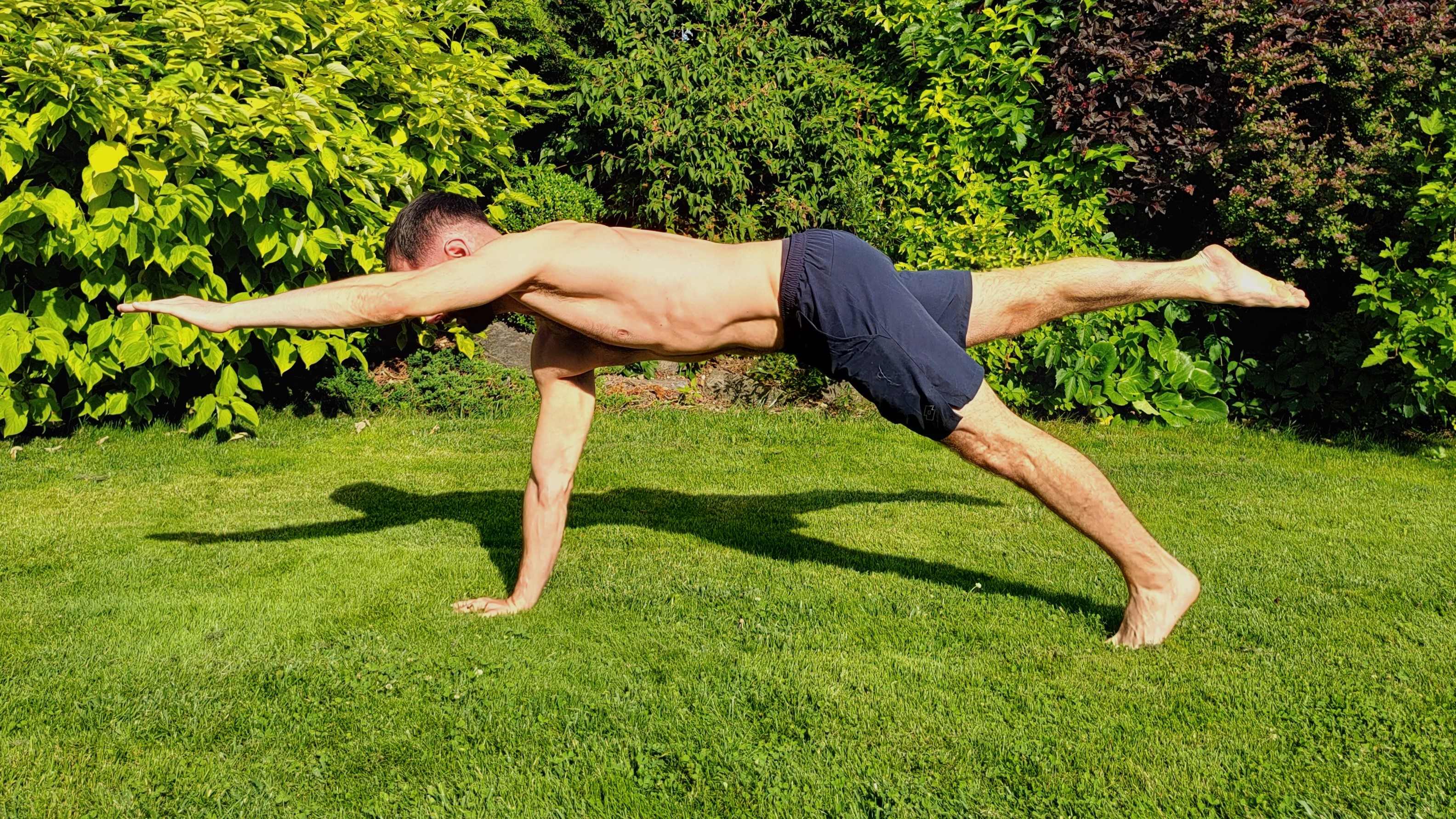 Vyzkoušej nejefektivnější cviky na skoliozu a srovnej si páteř